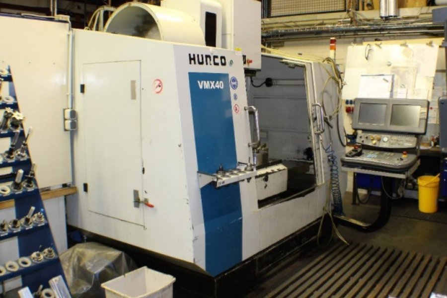 Centre d’usinage vertical HURCO VMX 40 encore en production